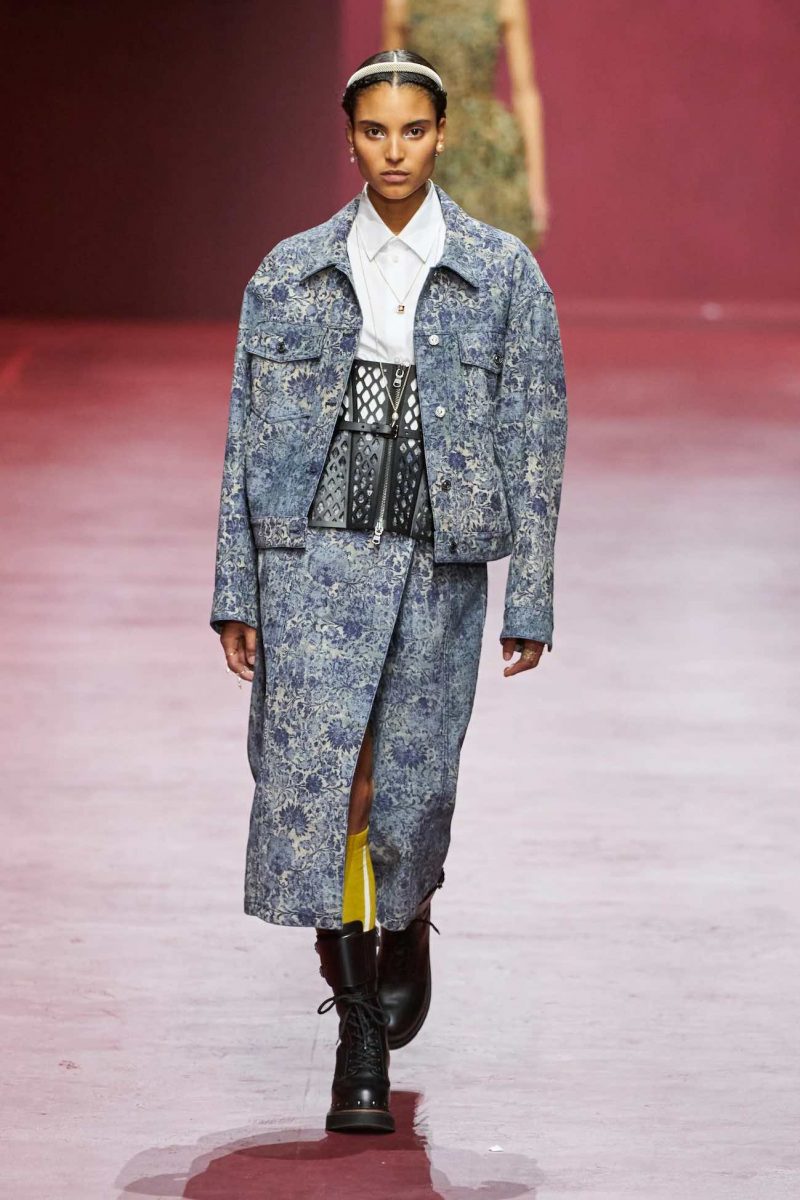 DIOR KEYLOOKS FALL/WINTER 2022 PARIS - Roselinde Friedrich - FRONTROW